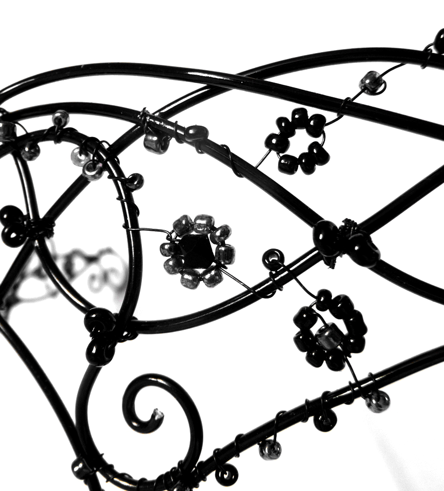 Gothic Vine Half Mask on Luulla